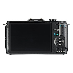 Pentax Q7 02 zoom kit black Mirrorless Digital Camera 12.4MP Mirrorless Digital Camera with 3-Inch LCD and5-15mm (Black) (Discontinued by Manufacturer)