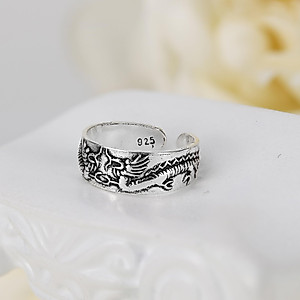 AeraVida Mystical Twin Double Dragons .925 Sterling Silver Adjustable Fit Boho Chic Asian Inspired Bangle Bracelet