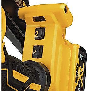 DEWALT 20V MAX* Framing Nailer Kit, 21-Degree, Plastic Collated (DCN21PLM1)