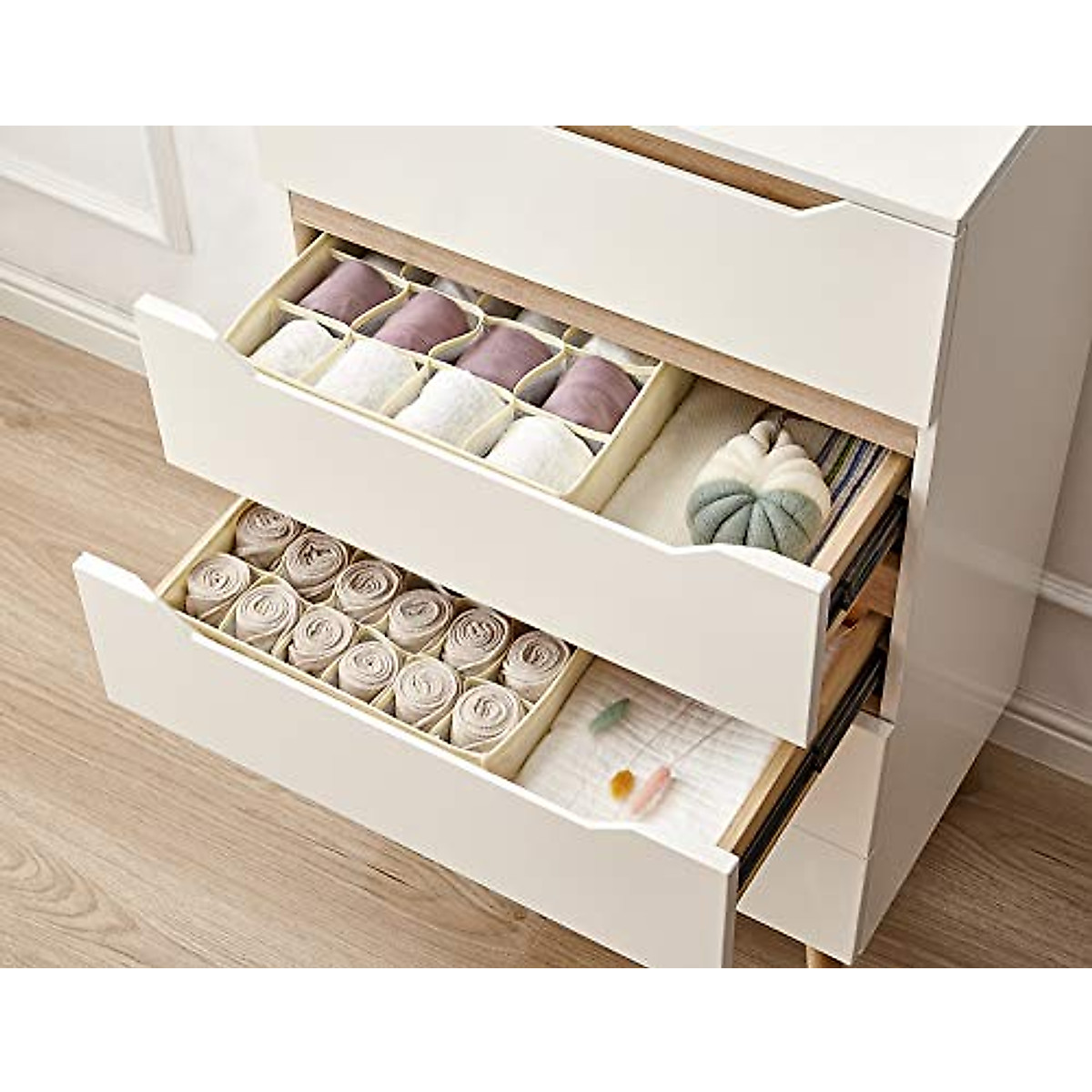 Yancoko 2 Pack Clothes Drawer Organizers.