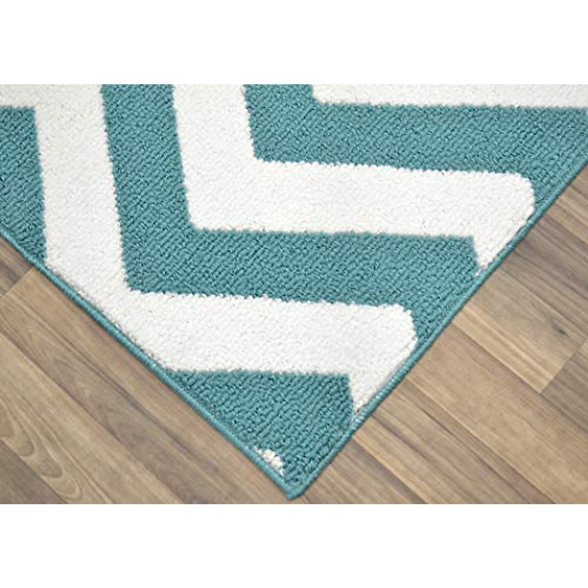 Garland Rug Large Chevron Area Rug, 5 by 7-Feet, Teal/White