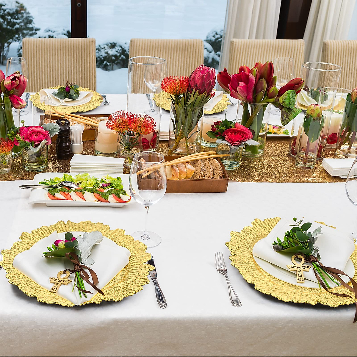 32 Pack Charger Plates Set Reef Plate Chargers for Dinner Table Serving Tray Floral Plastic Decorative Plates for Table Setting Wedding Party, 13 Inch (Gold)