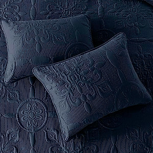 Boho Quilt California Cal King Size Bedding Sets with Pillow Shams, Damask Oversized Lightweight Soft Bedspread Coverlet, Navy Blue Quilted Blanket Thin Comforter Bed Cover, 3 Pieces, 118x106 inches