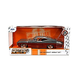 Jada Toys Big Time Muscle 1:24 1967 Chevy Impala SS Gray/Burgundy Die-cast Car, Toys for Kids and Adults