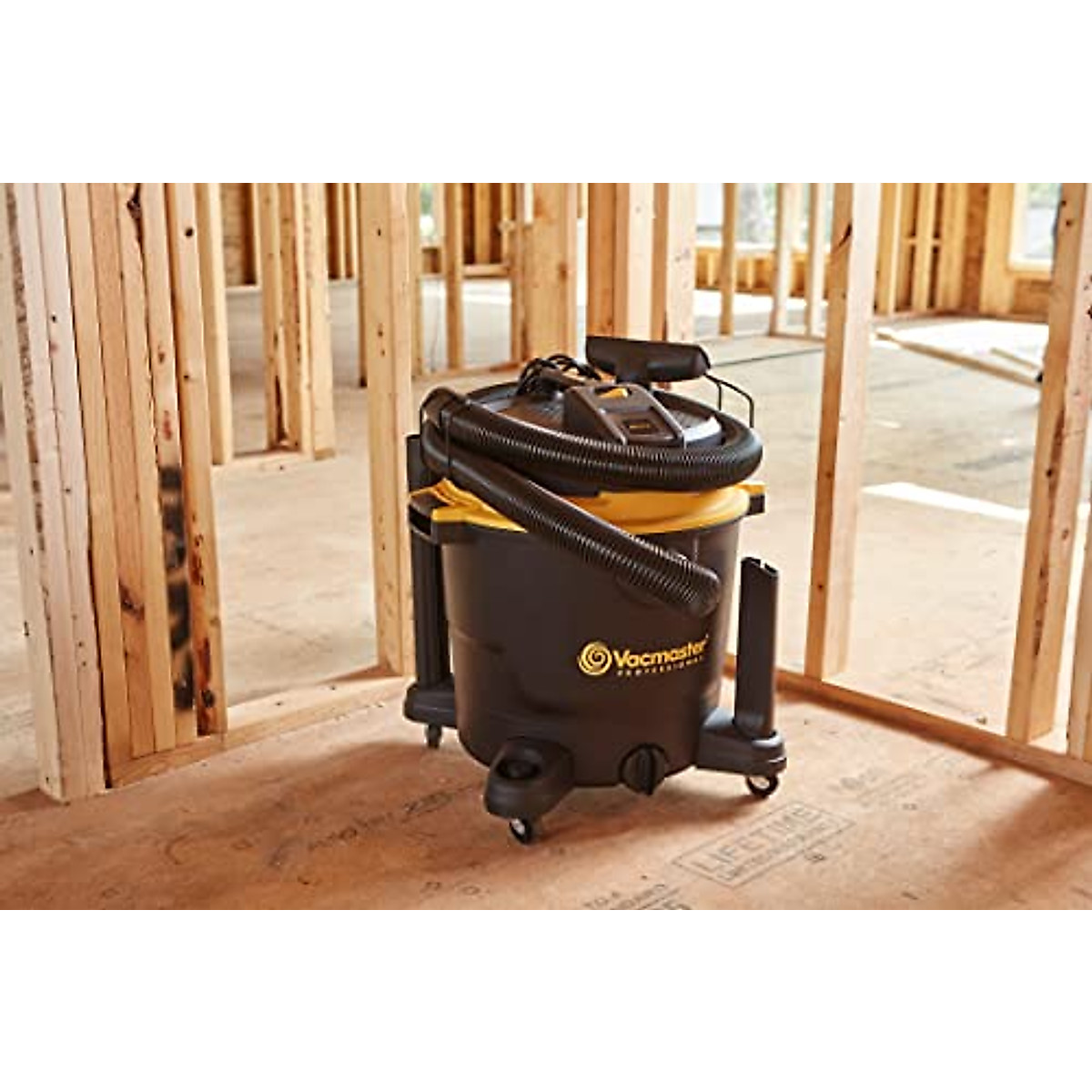 Vacmaster Professional - Wet/Dry Vac, 16 Gallon, Beast Series, 6.5 HP 2-1/2" Hose (VJH1612PF0201), Black