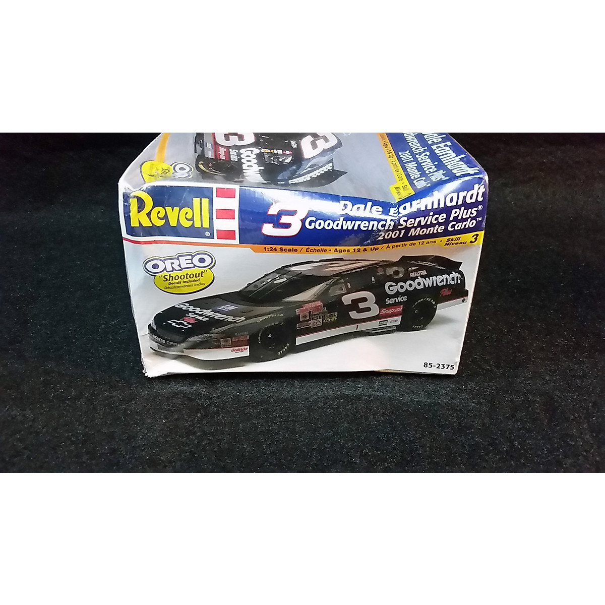 Revell Dale Earnhardt 2001 Monte Carlo Goodwrench Service Plus Model Kit (Oreo "Shootout" Decals Included)