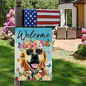 CMEGKE Spring Summer Golden Retriever Garden Flag, Spring Summer Dog Flags, Spring Summer Flags Summer Spring Rustic Vertical Double Sided Burlap Golden Retriever Floral Home Holiday Party Farmhouse Yard Lawn Outside Decorations 12.5 x 18 In
