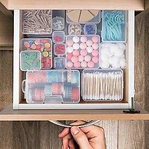 Quefe 25 Pack Small Plastic Bead Containers with Lids Jewelry Storage Organizer Box Bead Storage Mini Case for Small Items, Crafts, Hardware (3.3X 3.3X 1.1 Inches)