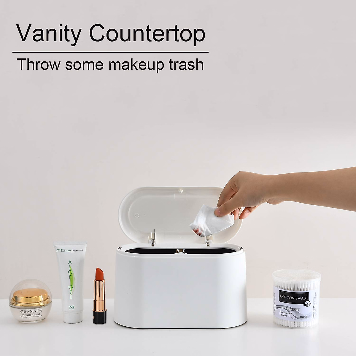 SUBEKYU Mini Trash Can with Lid,Tiny Desktop Trash Can,Countertop Mini Garbage Cans, Mini Trash Can for Desk,Tiny Waste Basket,White