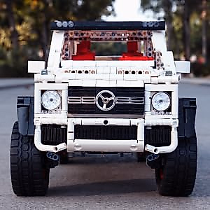 Mould King 13061 Off-Road Pickup Trucks Building Kits Toy, 6x6 MOC Building Blocks Model Off-Road Vehicle with Motor/APP Remote Control, Gift for Kids Age 8+/Adult Enthusiasts(3686 Pieces)