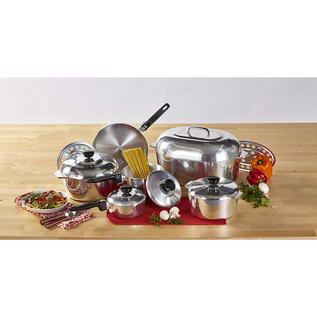 IMUSA USA Heavy Duty 13-Piece Cast Aluminum Cajun Cookware Set, Silver & USA Heavy Duty Cajun Aluminum Stock Pot 14 Quart, Silver