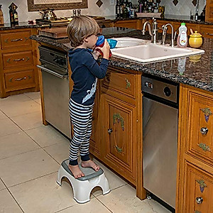 Nuby Step Up Stool, Gray