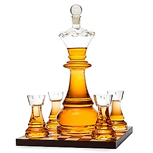 New Chess Decanter Set by The Wine Savant - Queen Chess Decanter 750ml 12" H With 4 Rook Shot Glasses 4oz - Queen's Gambit, Chess Player Gifts, Whiskey, Wine Lovers!