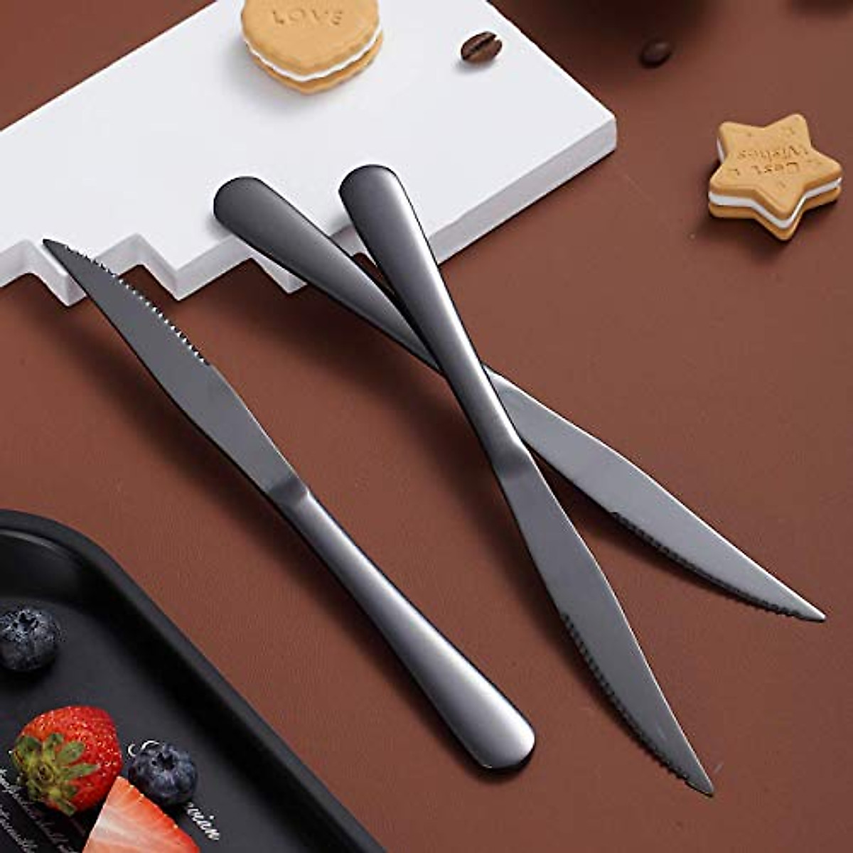 Black Steak Knife Set, Kyrtaon Black Serrated Knife, Titanium Black Plating Stainless Steel Sharp Knives Set, Dinner Knifes Set of 4, Dishwasher Safe Sturdy And Easy To Clean