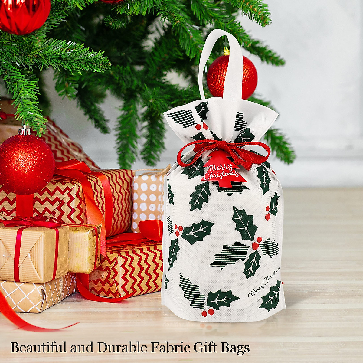Fabric Gift Bags for Christmas Presents - Set of 6 Christmas Bags with Drawstring, Large Christmas Gift Bags for Presents, Christmas Gift Wrap, Reusable Christmas Bags for Gifts (Christmas Holly)