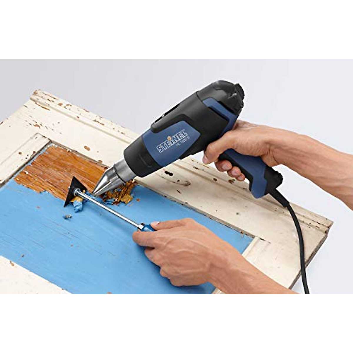 Steinel Hot Air Accessory Set in Case, 12-Piece, Pluggable Nozzles, Paint Scraper, for Renovating and Repairing