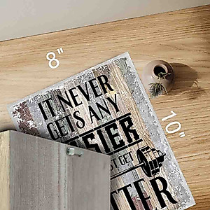 vizuzi It Never Gets Any Easier You Just Cet Better Wood Wall Art Sign, Home Kitchen Bar Restaurant Garden Garage Classic Gymnasium Wall Decor, Fitness Lover Enthusiasts Gifts