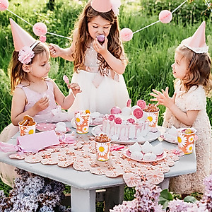 100 Pcs Disposable Cups Daisy Flower Boho Paper Cups 9 oz White Daisy Party favors Cold Beverage Drinking Supplies Summer Spring Wedding Birthday Bridal Shower Travel