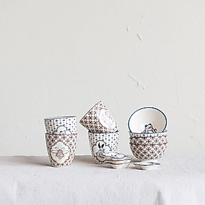 Creative Co-Op Stoneware Painted Fauna, Set of 4, 2 Colors Dish, Ivory