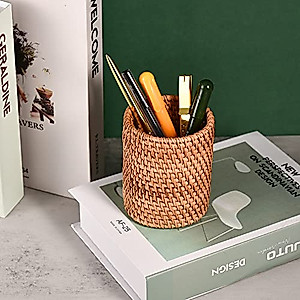 Eiyye Handmade Rattan Pencil Holder, Handmade Makeup Brush Holder, Rattan Pen Cup For Office&Home Desktop Organizer
