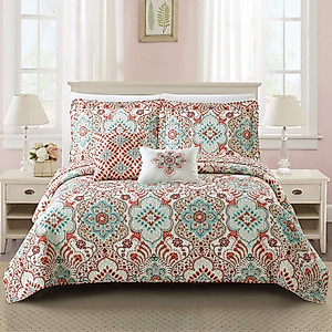 Home Soft Things Bennington Damask Printed Microfiber Quilt King 102" x 90" 5 Piece Bedding Set with Matching Shams Pillows, Coral Blue White Floral Design Reversible Bedspread Coverlet Comforter