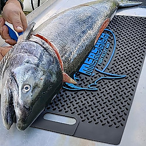 Mershca Fish Fillet Mat with Storage Bag, Portable Fish Cleaning & Cutting Board Grips Fish for Easy Filleting, Fish Mat for Scaling Fish, 14"x24"