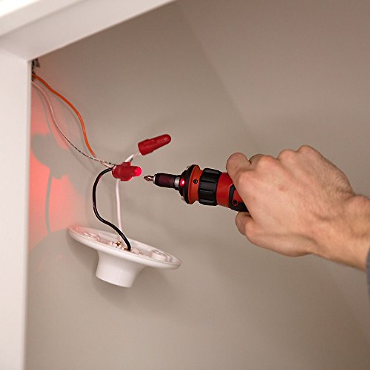 SKIL Rechargeable Cordless Screwdriver Bundle with Precision Bits and Accessories