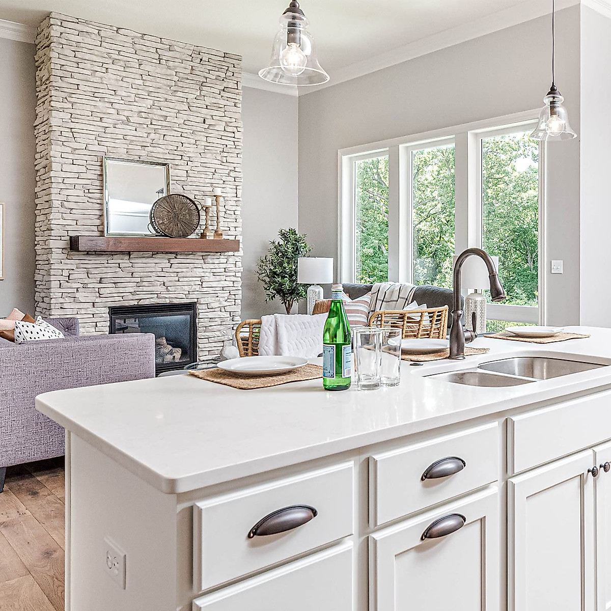 Ascher Vintage G25 LED Globe Light Bulbs, 60 Watt Equivalent, Daylight White 4000K, 750LM, Non-Dimmable, G25 Glass Edison Style for Bathroom Makeup Mirror, Medium E26 Base, Pack of 4