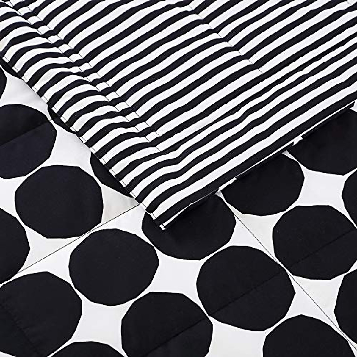 Marimekko - Throw Blanket, Soft & Cozy Alternative Down Blanket, Modern & Stylish Home Decor for Bed or Couch (Pienet Kivet Black, Oversized Throw)