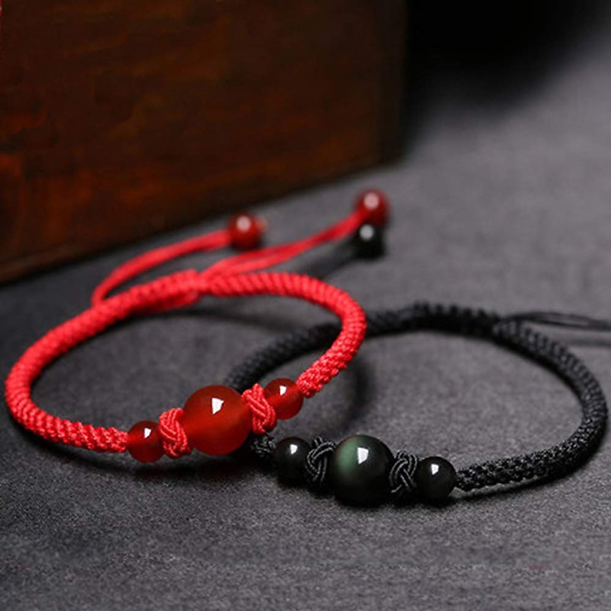 MENGLINA Men Women Handmade Lucky Chinese Knot Adjustable Rope Couple Bracelets Natural Red Agate Stone Black Obsidian Ball Beads Braided Feng Shui Bracelet Lovers Jewelry (Multicolor)