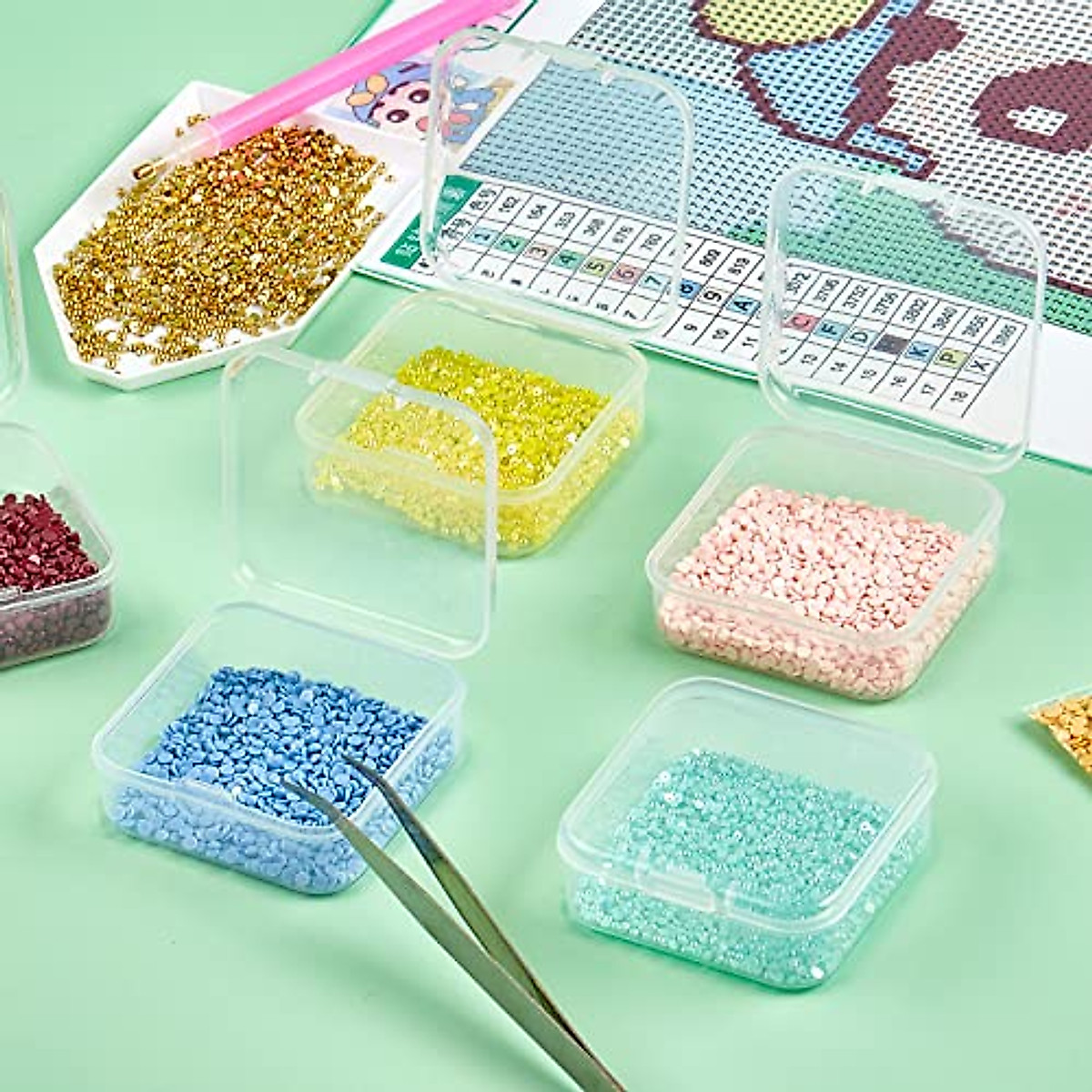 Qeirudu 15Pcs Small Clear Plastic Storage Containers - Bead Organizer Cases Storage Boxes with Hinged Lids for Beads, Jewelry and Craft Supplies (2.17 x 2.17 x 0.79 Inch)
