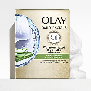 Olay Makeup Remover Wipes Daily Facials Gentle Clean 5-in-1 Water Activated Cleansing Cloths, 33 count (Pack of 1)