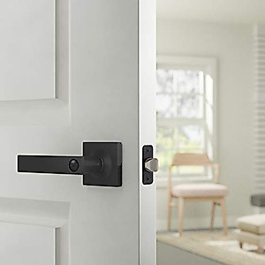 Amazon Basics Contemporary Stamford Door Lever with Lock, Entry, Matte Black