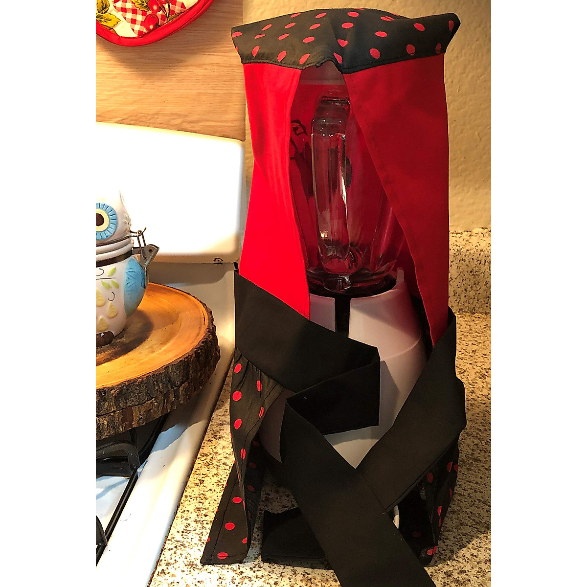 Blender Cover for OSTER. Kitchen design: Lady Bug/Black-Red Dots. Dress for blender-Ribbons to make your own adjustable bow.