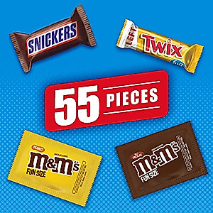M&M'S, SNICKERS & TWIX Variety Pack Fun Size Milk Chocolate Candy Bars Assortment, 30.98-Ounce 55 Piece Bag