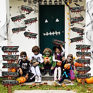 Halloween Horror Movie Themed Decoration,20Pcs Horror Cardboard Signs for Wall Decor Waterproof Horror Movie Photo Booth Props for Halloween Party Decoration