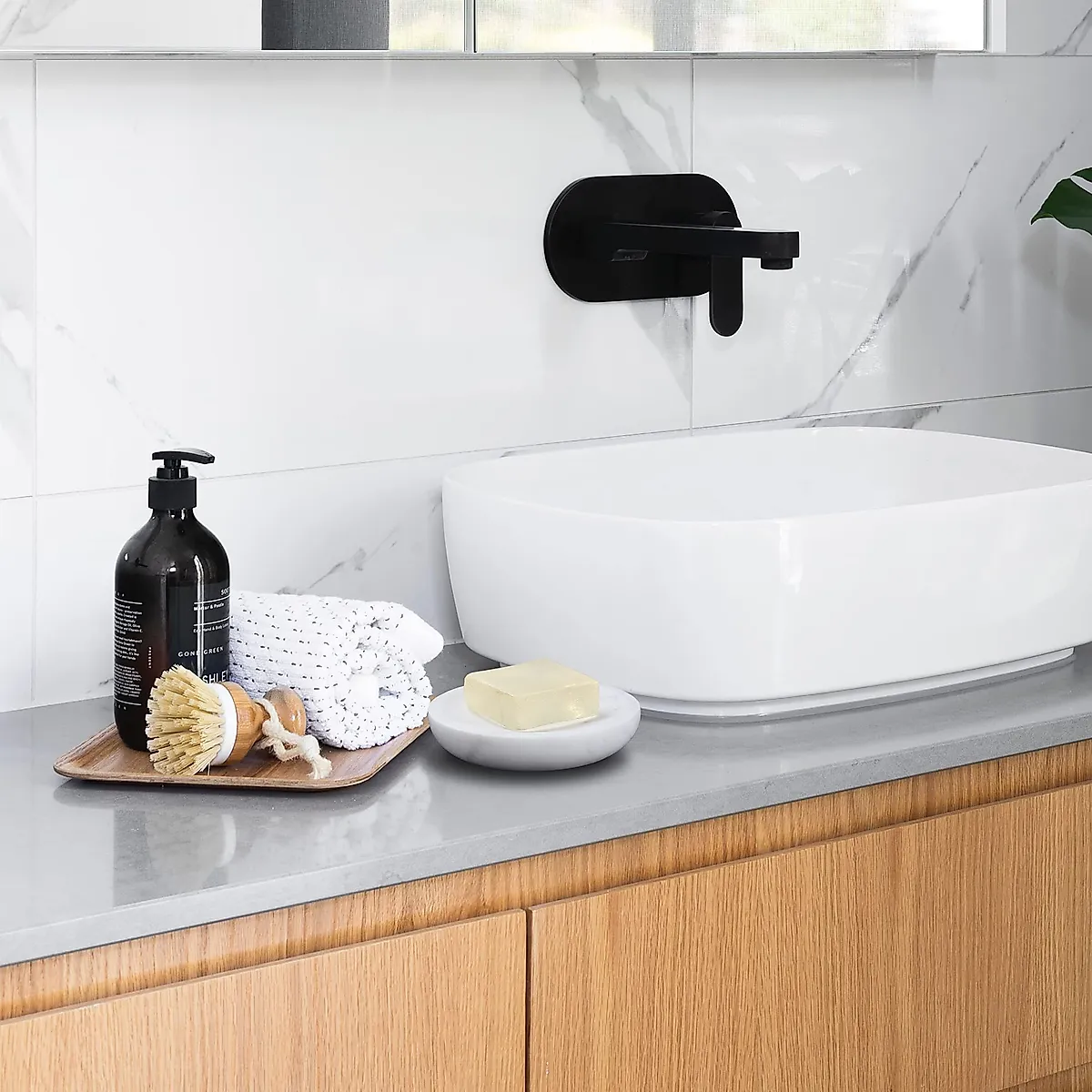 WORHE Marble Soap Dish Italy Natural Stone Sponge Holder for Bathroom Tub Shower Kitchen Sink, Handcraft Round Soap Case Organizer Trinket Plate Jewelry Tray Coaster for Home Decor White (DL008)