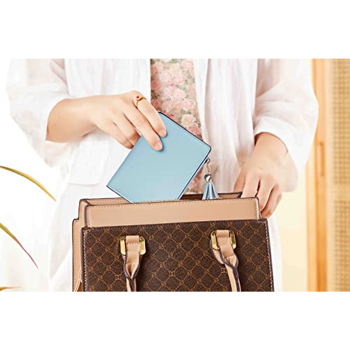 Gostwo Womens Small Bifold Slim Mini Wallet Purse with Tassel and Zippered Coin Pocket (Blue With Key Chain)