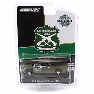 2018 Chevy Silverado Z71 Pickup Police Carabineros de Chile (GOPE) Hobby Exclusive Series 1/64 Diecast Model Car by Greenlight 30384