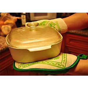 G & F 1688 Dupont Nomex & Kevlar Heat Resistant Oven Gloves, 3-Finger Oven Gloves & Pot Holder Set