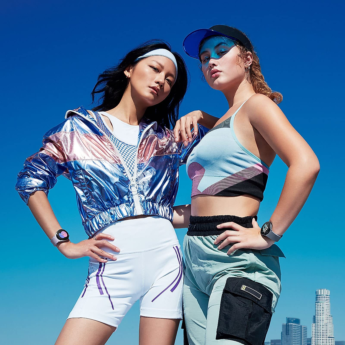 SAMSUNG Galaxy Watch 5 40mm LTE Smartwatch w/Body, Health, Fitness and Sleep Tracker, Improved Battery, Sapphire Crystal Glass, Enhanced GPS Tracking, US Version, Gray