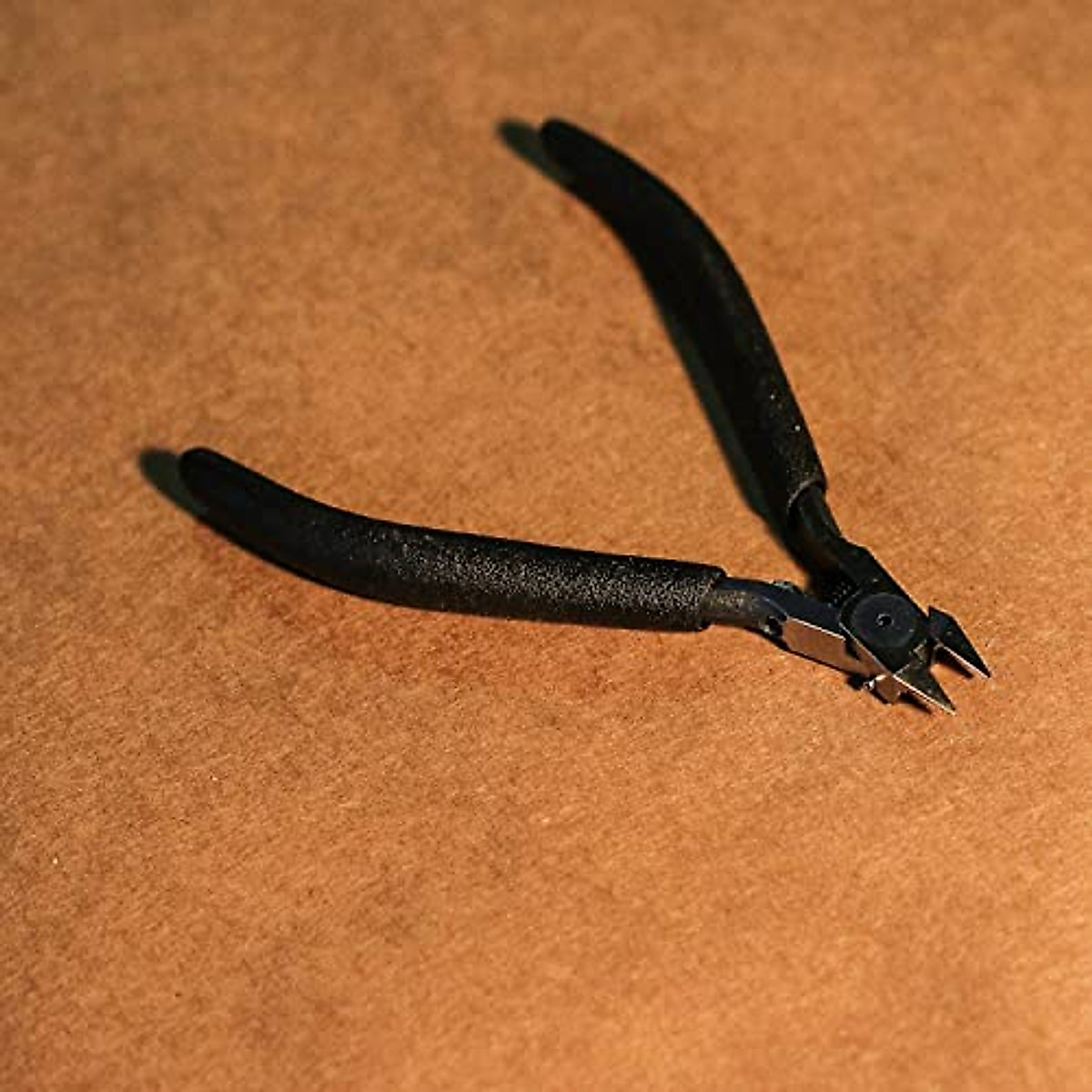 Micro Sprue Cutting Plier Super Sharp Precision Nipper - Heavy Duty Wire Cutters for Plastic Models, Gundam, Warhammer, and All Sprues - Tool for Clean and Accurate Cuts