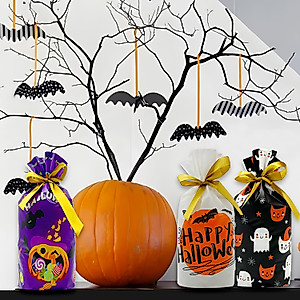 AouEtnay 50 Pcs Halloween Drawstring Candy Bags Halloween Treats Bags Goodie Bags, Trick or Treat Bags, Cookie Bags for Halloween Party Favors Supplies