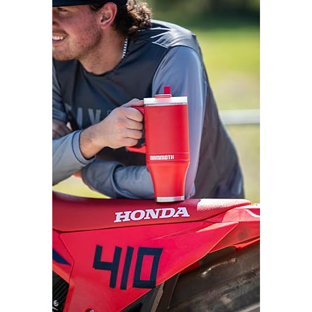 Mammoth Ascent Black 40 oz Tumbler with Handle