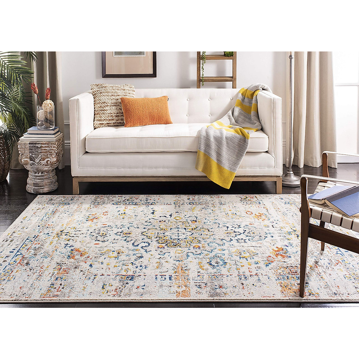 SAFAVIEH Madison Collection Area Rug - 8' x 10', Cream & Blue, Boho Distressed Medallion Design, Non-Shedding & Easy Care, Ideal for High Traffic Areas in Living Room, Bedroom (MAD474B)