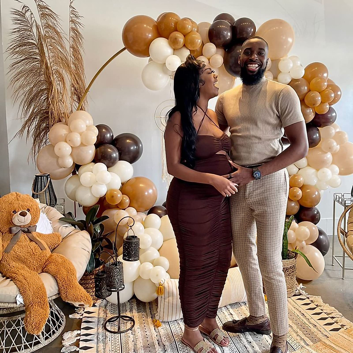 DataMoon Teddy Bear Baby Shower Party Decorations - Wood Grain Boxes with Baby Letters, 90PCS Nude and Brown Balloons, Boho Backdrop “We Can Bearly Wait” for Baby Shower, Gender Reveal,Birthday Party