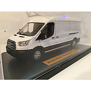 Greenlight 86039 2015 Ford Transit LWB Oxford White 1:43 Scale Diecast