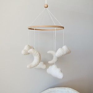 Cloud Crib Mobile Cloud Baby Mobile for Crib Neutral Boho Moon and Clouds Mobile Neutral Nursery Décor Boucle Mobile