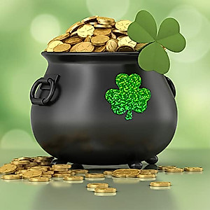 Whaline 800Pcs Shamrock Shape Glitter Stickers St. Patrick's Day Holographic Stickers Lucky Clover Shinny Label Tag Self-Adhesive Stickers for Irish Holiday Party Boxes Cards Seal Envelopes