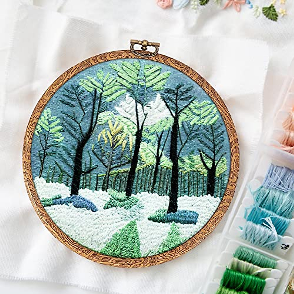 Pllieay 3 Pieces 6.9inch Embroidery Hoops Imitated Wood Embroidery Circle Round Display Frame Ring Cross Stitch Hoops for Art Craft Sewing and Hanging